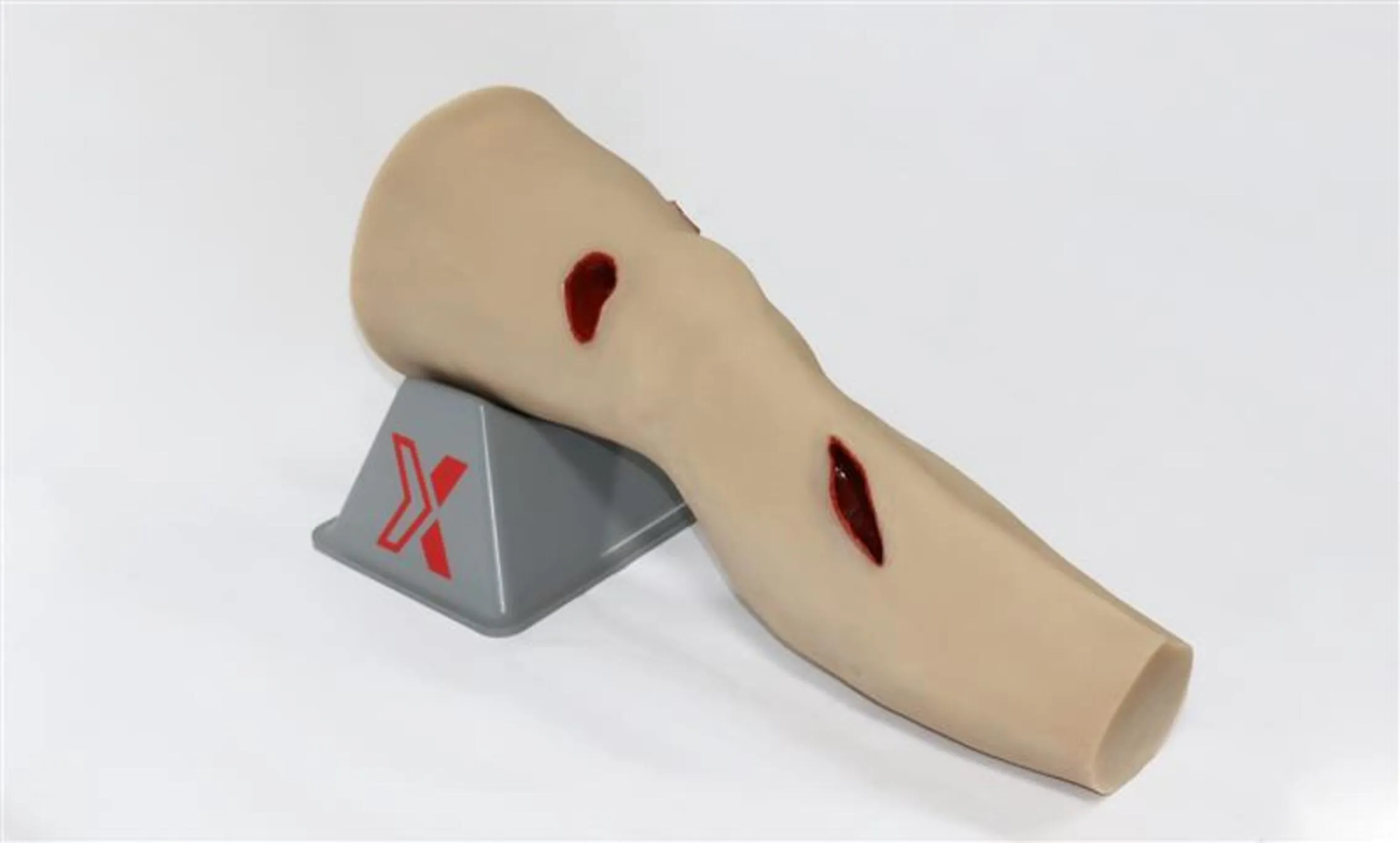Trauma Leg Task Trainer | Advanced Trauma Simulation System | Medical-X